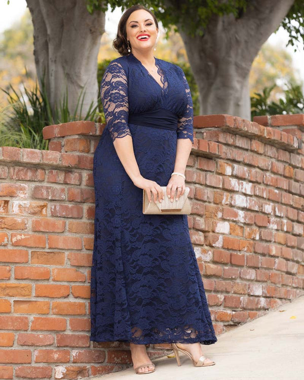 Screen Siren Lace Evening Gown – PlusbyDesign.com